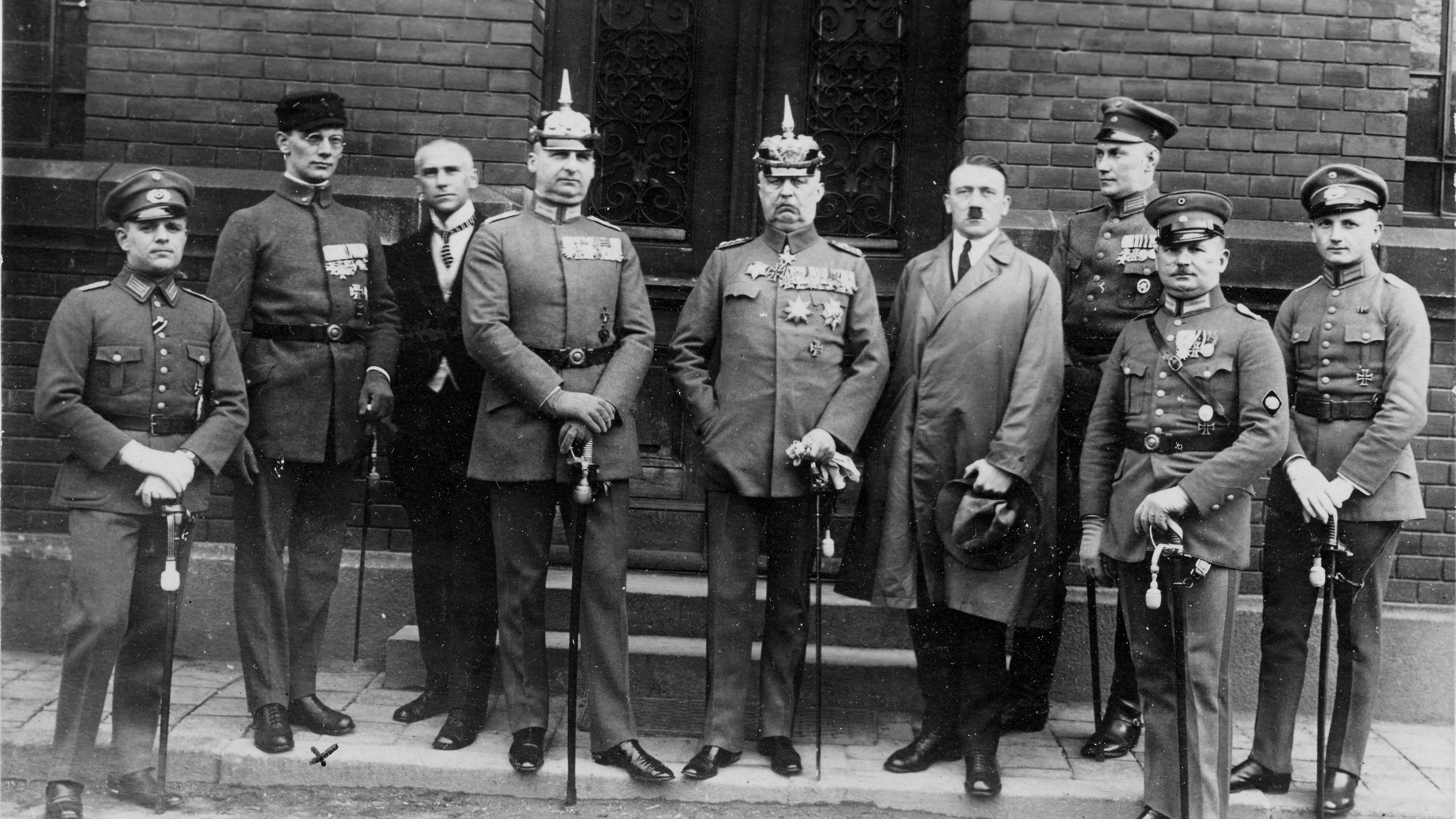 Gruppenbild Angeklagte